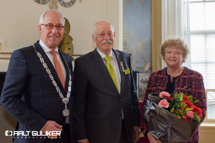 FOTO'S: Acht Koninklijke lintjes in Gemeente Nijkerk - De Veense Courant