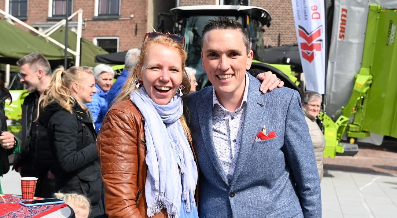 Jantine en Theo trouwen op Boerenmaandag - Oozo.nl