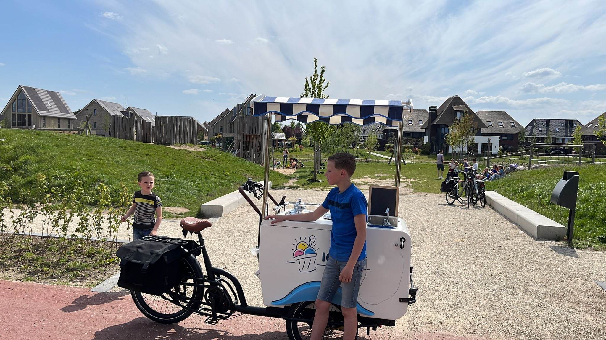 Dayn van de Pol is Nijkerks jongste ijcoboer - Het laatste nieuws dat je straks overal leest