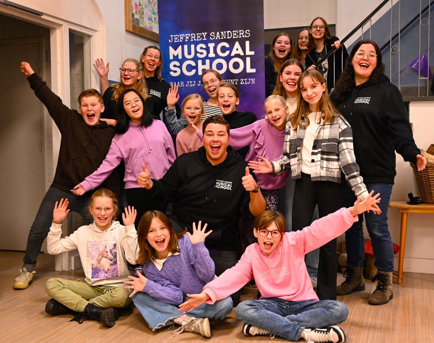 Eerste kennismaking jonge acteurs Jeffrey Sanders Musicalschool - Het ...