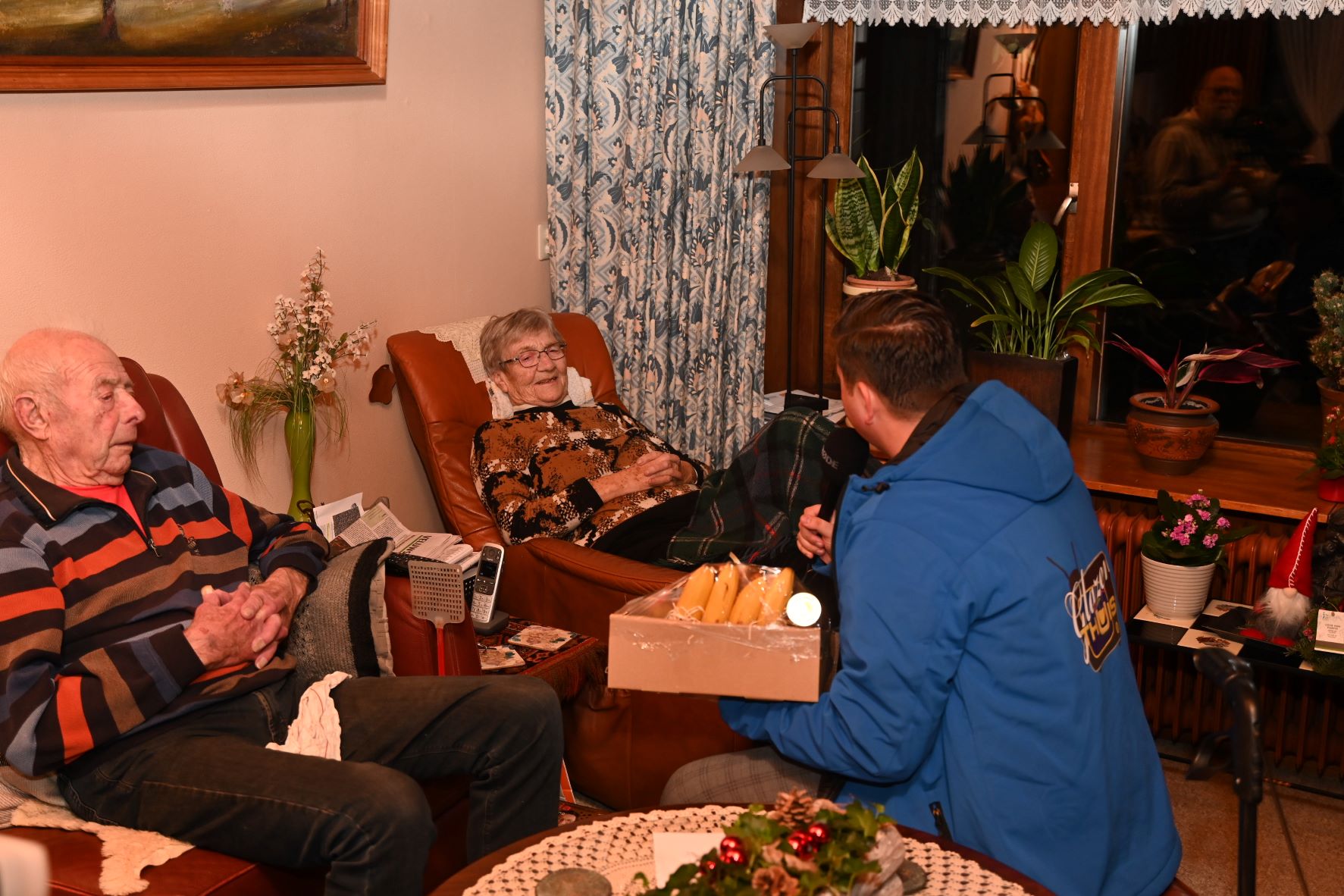 Fruitschaal voor Johan en Eef uit Nijkerkerveen - De Veense Courant