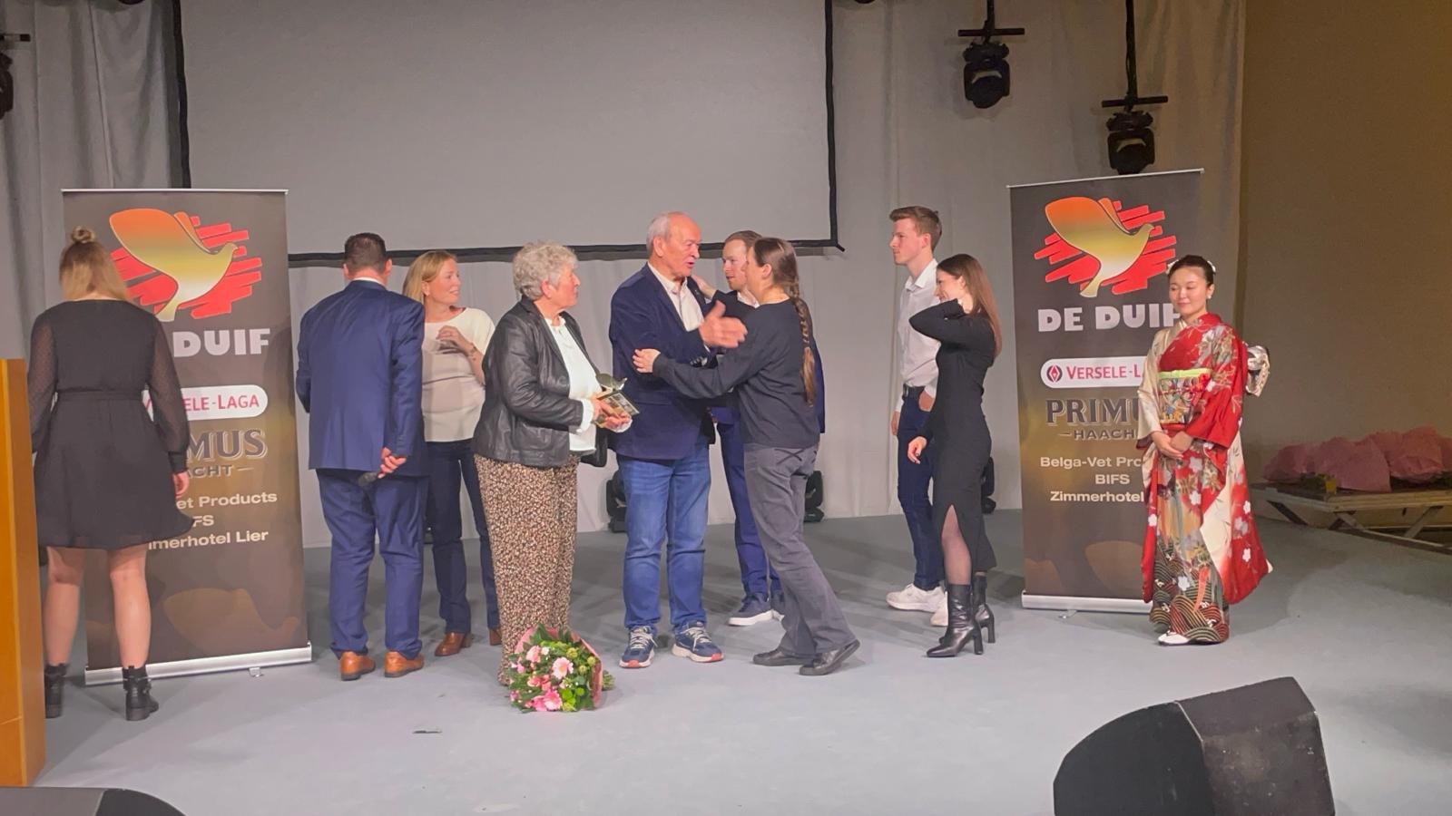 Geurt en Alie Doppenberg winnen De Gouden Duif - Het laatste nieuws dat ...