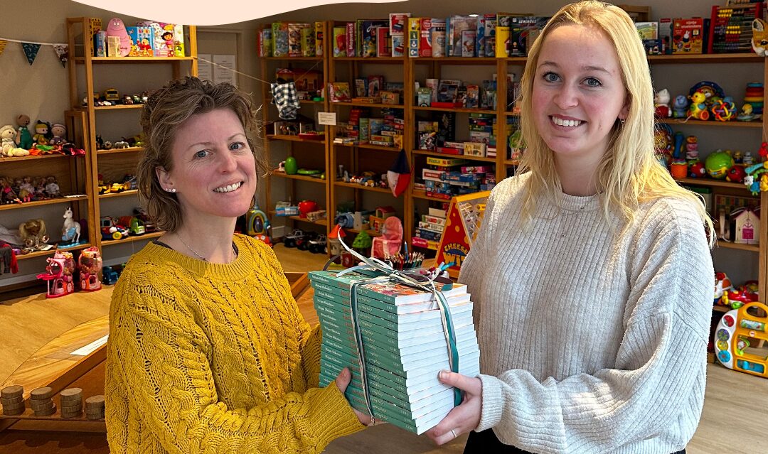Roodbeen geeft boeken voor “Ieder kind een cadeau” - Het laatste nieuws ...