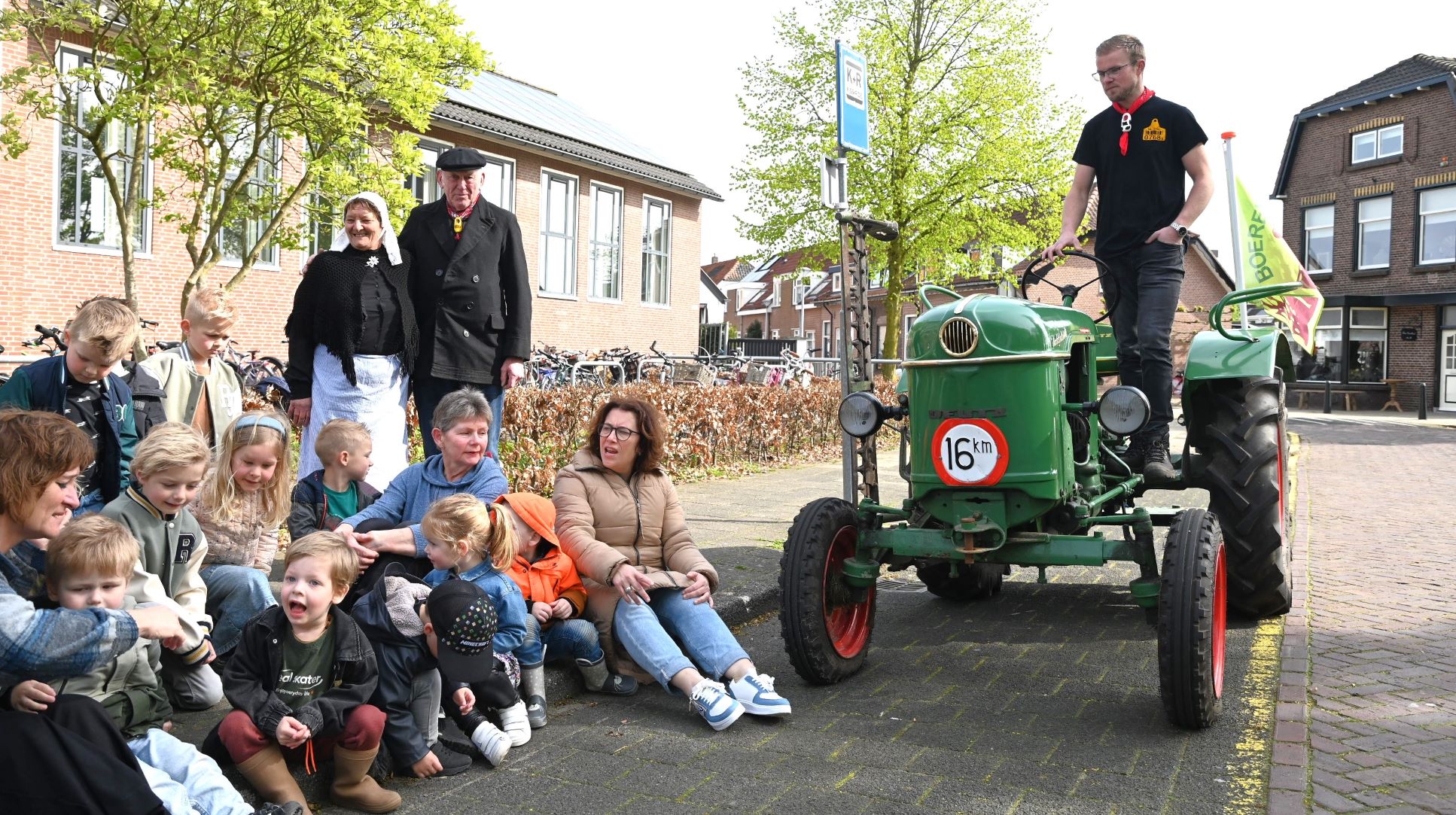 Boer en boerin bezoeken vier Nijkerkse scholen - Het laatste nieuws dat ...