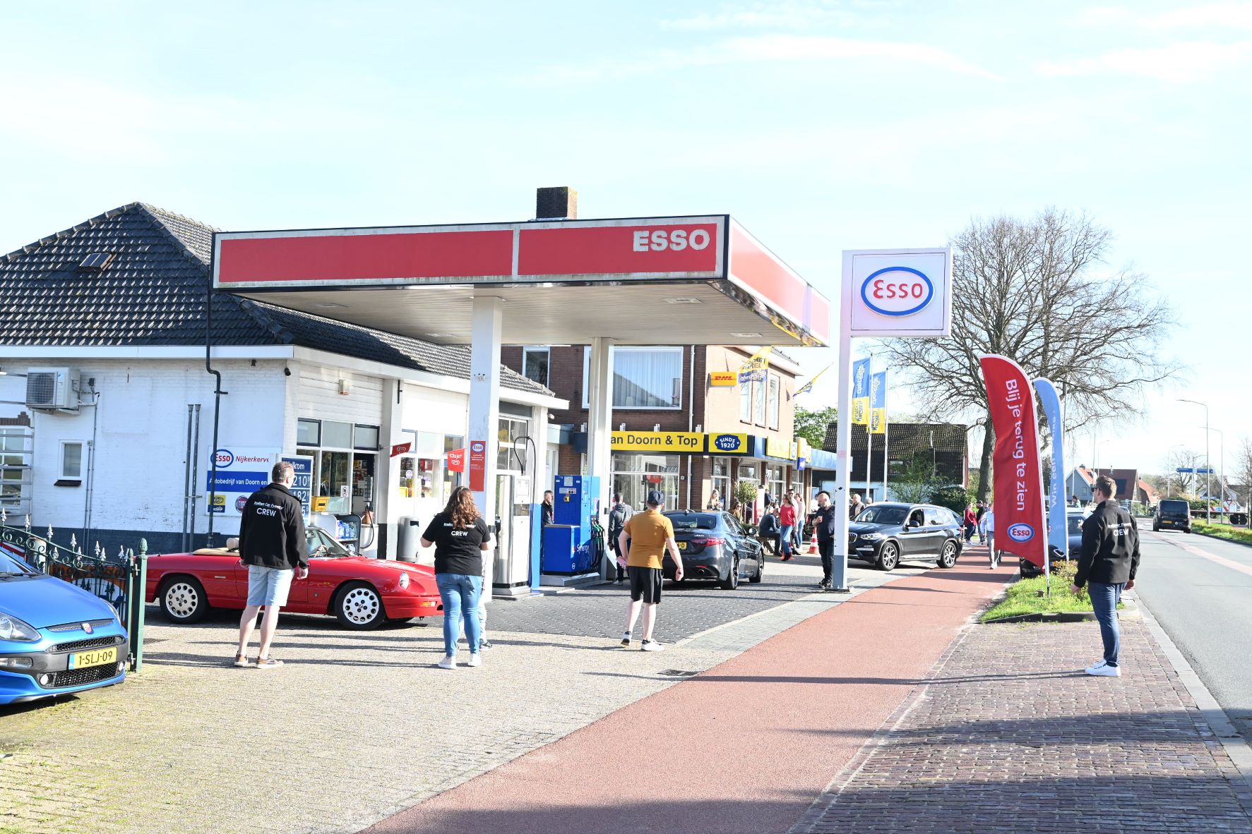 Italiaanse autoclub te gast bij Van Doorn en Top Nijkerkerveen - Het ...
