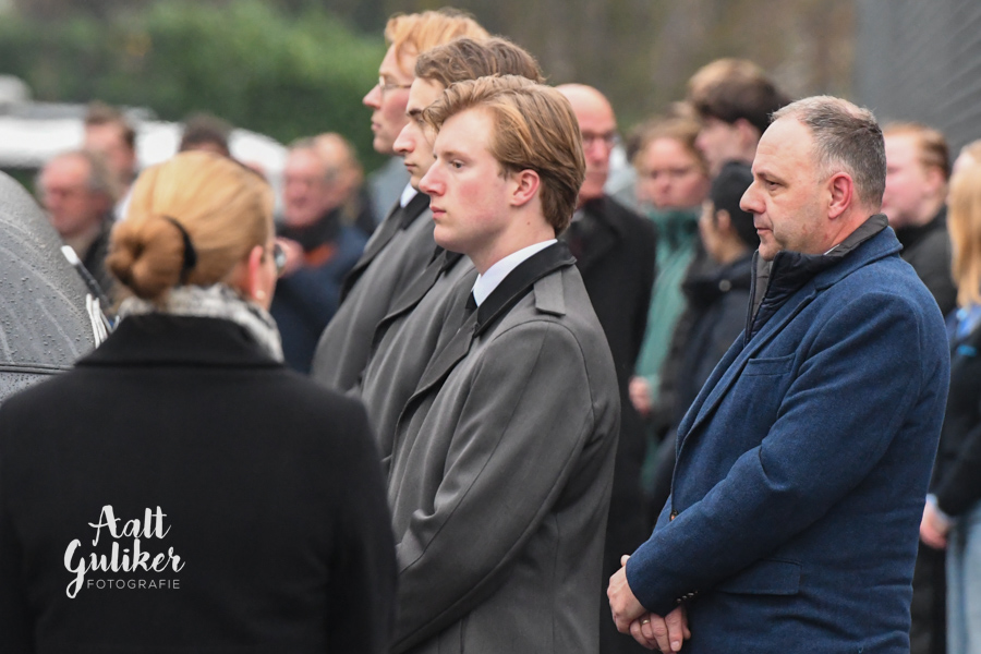 Indrukwekkende laatste ronde van Gerard van den Tweel langs zijn ...