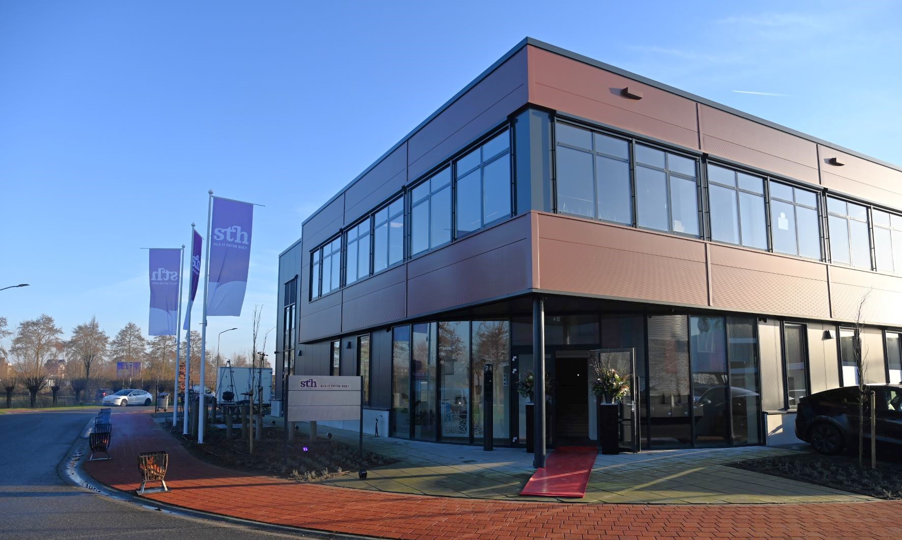 STH Automatisering verhuist paar meter verderop - De Veense Courant