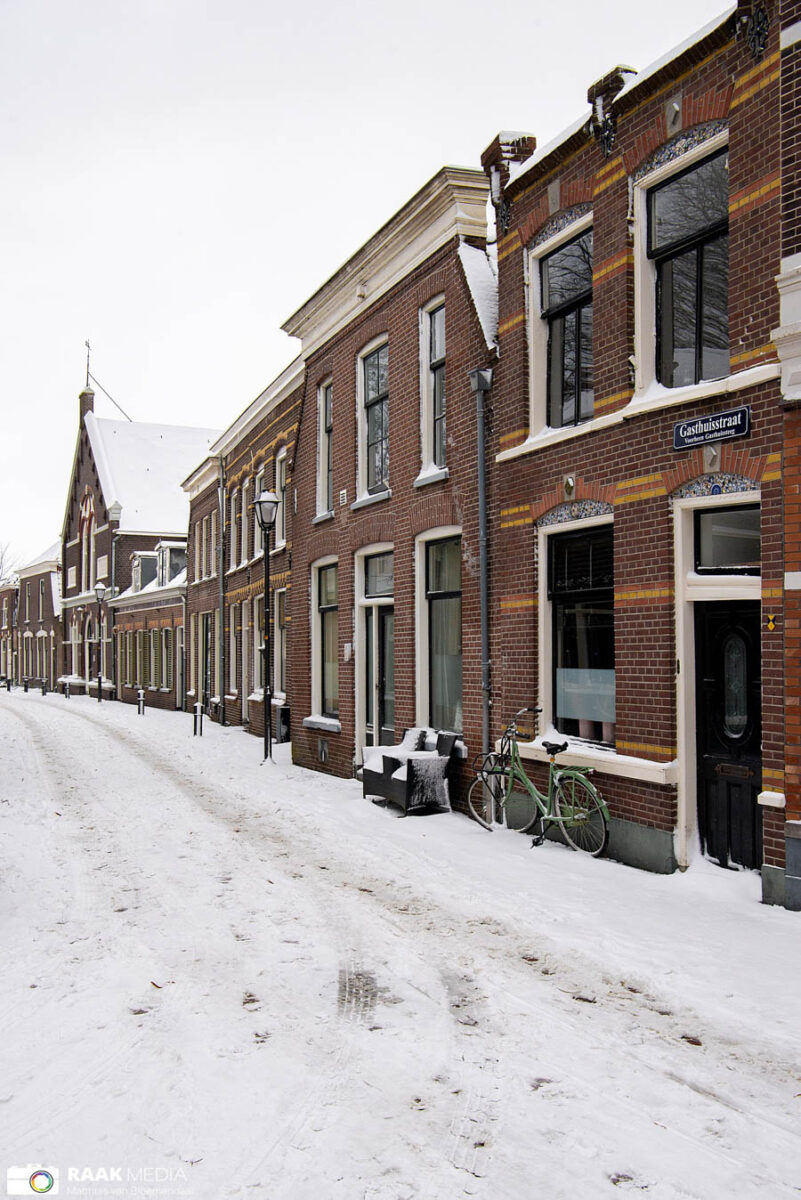De schoonheid van verse sneeuw in Nijkerk vastgelegd - Het laatste ...