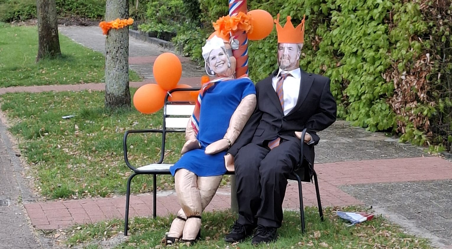 Maxima en Willem Alexander gesignaleerd op de Martinus Zwetslootstraat ...